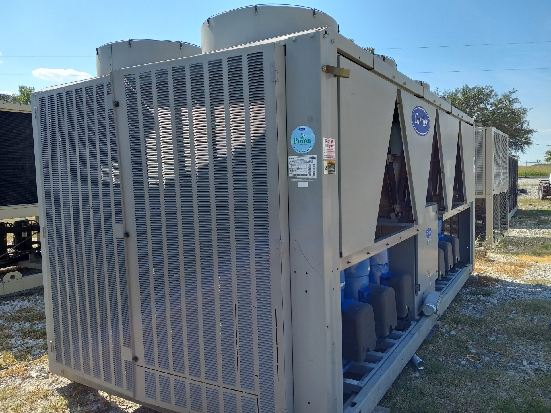 CARRIER - 130 Ton Air Cooled Chiller (2009) | Texas Used Chillers