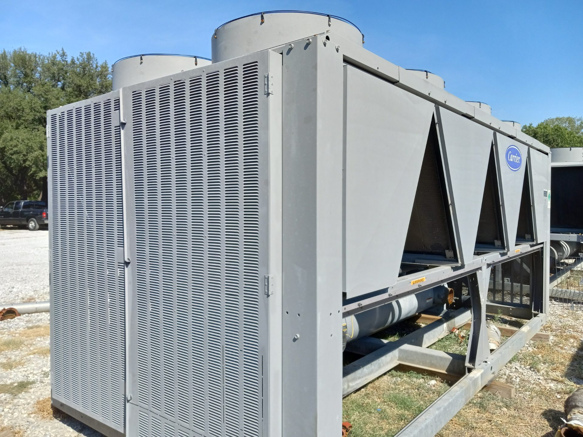 CARRIER - 130 Ton Air Cooled Chiller (2009) | Texas Used Chillers